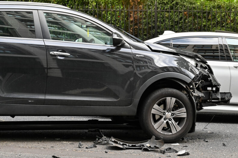Two Injured in Crash on Highway 395 Blue Bridge [Pasco, WA]